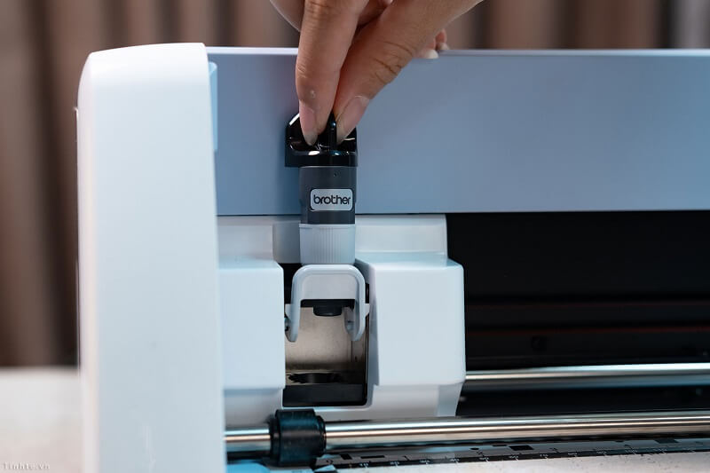 Brother SDX1200 ScanNCut: Scan, vẽ, cắt nhiều chất liệu | iScan.vn